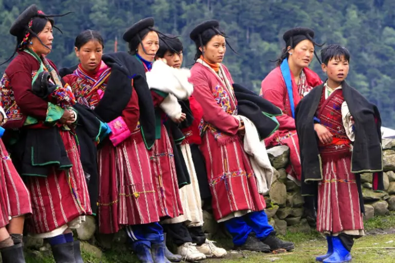 Dzongkha – The language of happiness in Bhutan | Earth Travel Unlimited