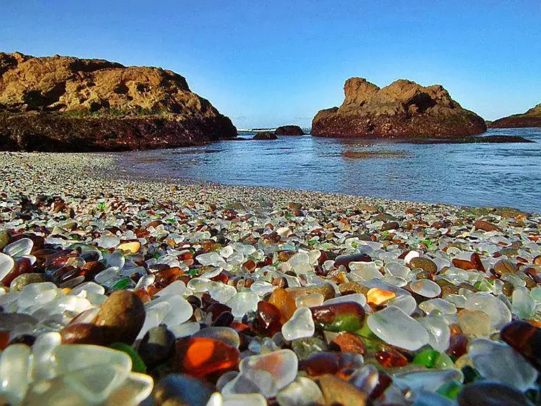 The top beautiful glass beaches in the world | Earth Travel Unlimited